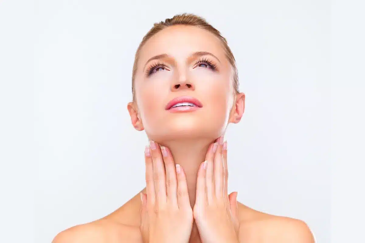 Neck Lift Recovery Timeline: Managing Post-Surgery Expectations